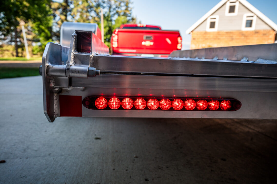 010A8053 - Bear Track Aluminum Trailers